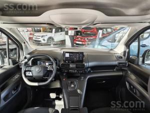 Balts Citroen Berlingo 2026 Rīga, ar dzinēja tilpumu 1.50 L un nobraukumu 0 tūkst. km par 27665 €, foto 8 vietnē AUTOMOTO.COM.LV