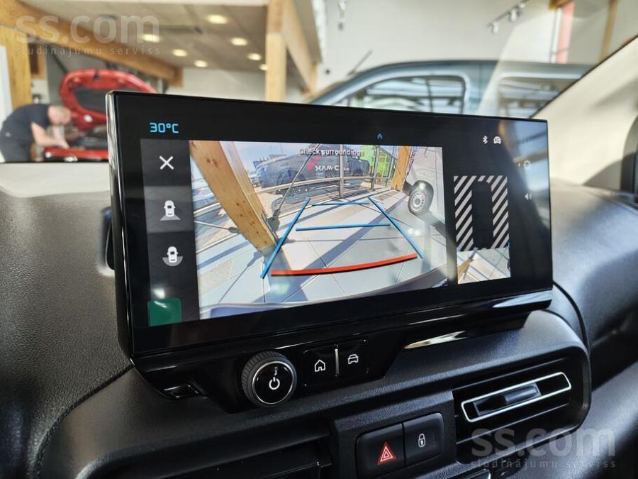 Balts Citroen Berlingo 2026 Rīga, ar dzinēja tilpumu 1.50 L un nobraukumu 0 tūkst. km par 27665 €, foto 12 vietnē AUTOMOTO.COM.LV