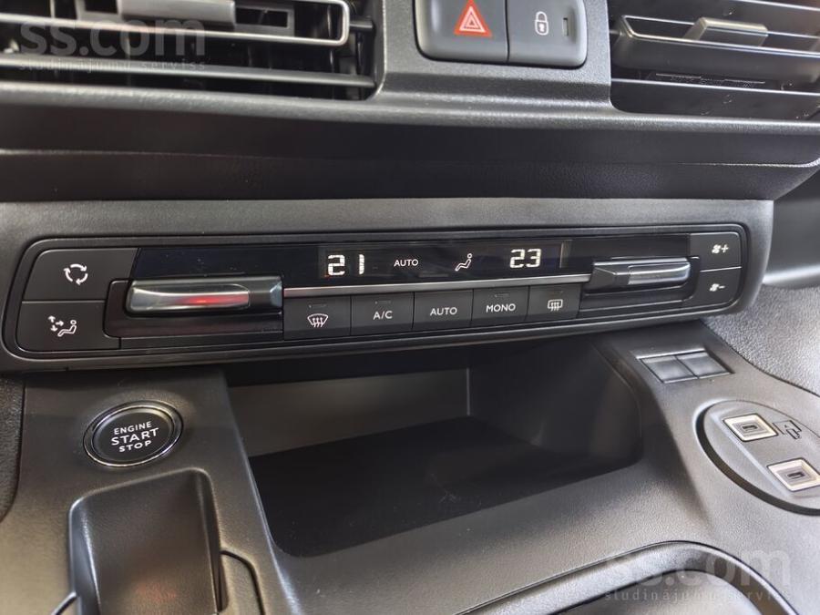 Balts Citroen Berlingo 2026 Rīga, ar dzinēja tilpumu 1.50 L un nobraukumu 0 tūkst. km par 27665 €, foto 13 vietnē AUTOMOTO.COM.LV