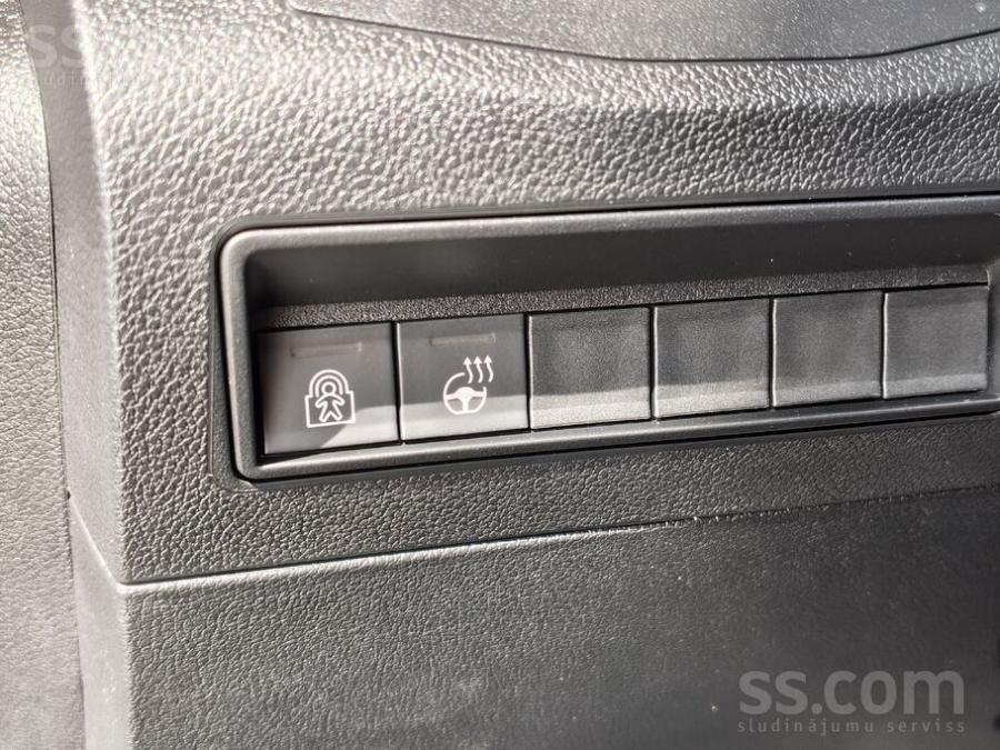 Balts Citroen Berlingo 2026 Rīga, ar dzinēja tilpumu 1.50 L un nobraukumu 0 tūkst. km par 27665 €, foto 16 vietnē AUTOMOTO.COM.LV