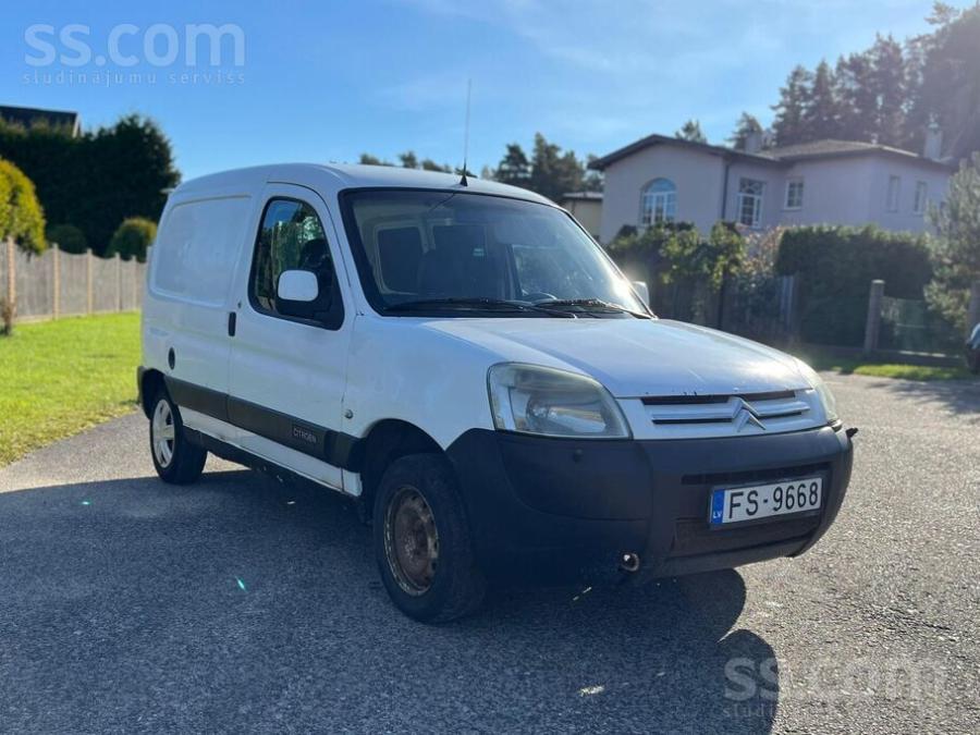 Balts Citroen Berlingo 2006 Rīga, ar dzinēja tilpumu 1.40 L un nobraukumu 205 tūkst. km par 1150 €, foto 1 vietnē AUTOMOTO.COM.LV