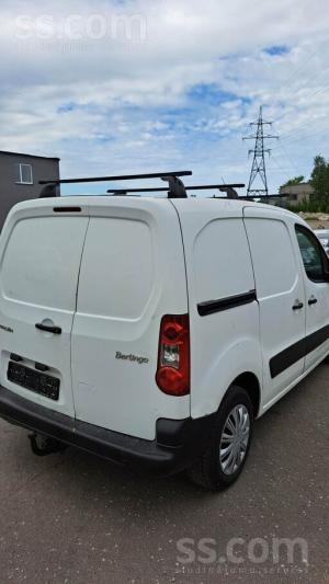White Citroen Berlingo 2008 in Liepaja, with an engine capacity of 1.80 L and mileage of 260 thousand km for 4000 €, photo 5 on AUTOMOTO.COM.LV
