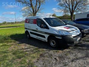 Balts Citroen Berlingo 2011 Jēkabpils, ar dzinēja tilpumu 1.60 L un nobraukumu 500 tūkst. km par 400 €, foto 1 vietnē AUTOMOTO.COM.LV