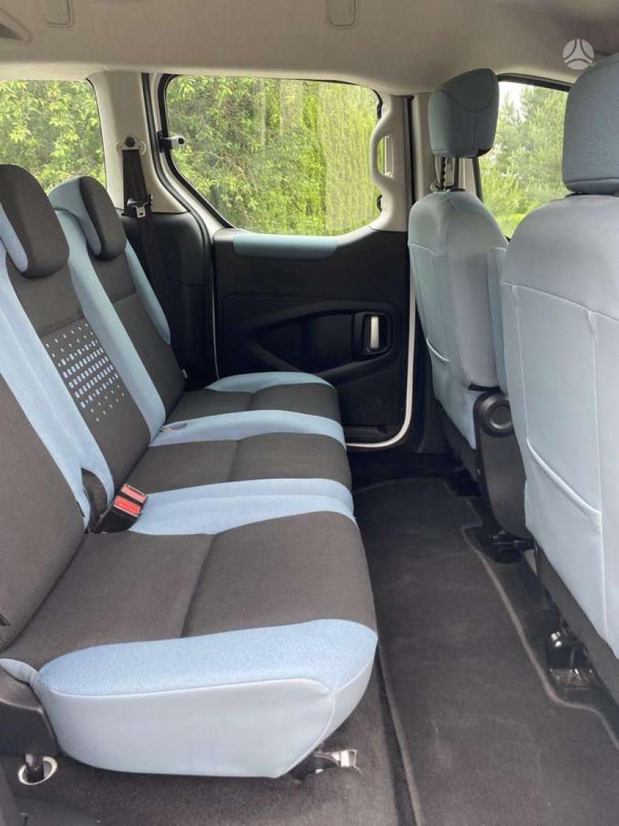 White Citroen Berlingo 2013 in Birzai, with an engine capacity of 1.56 L and mileage of 185 thousand km for 3450 €, photo 11 on AUTOMOTO.COM.LV