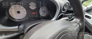 Balts Citroen Berlingo 2015 Cēsis, ar dzinēja tilpumu 1.60 L un nobraukumu 280 tūkst. km par 2500 €, foto 8 vietnē AUTOMOTO.COM.LV