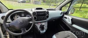 Balts Citroen Berlingo 2015 Cēsis, ar dzinēja tilpumu 1.60 L un nobraukumu 280 tūkst. km par 2500 €, foto 9 vietnē AUTOMOTO.COM.LV
