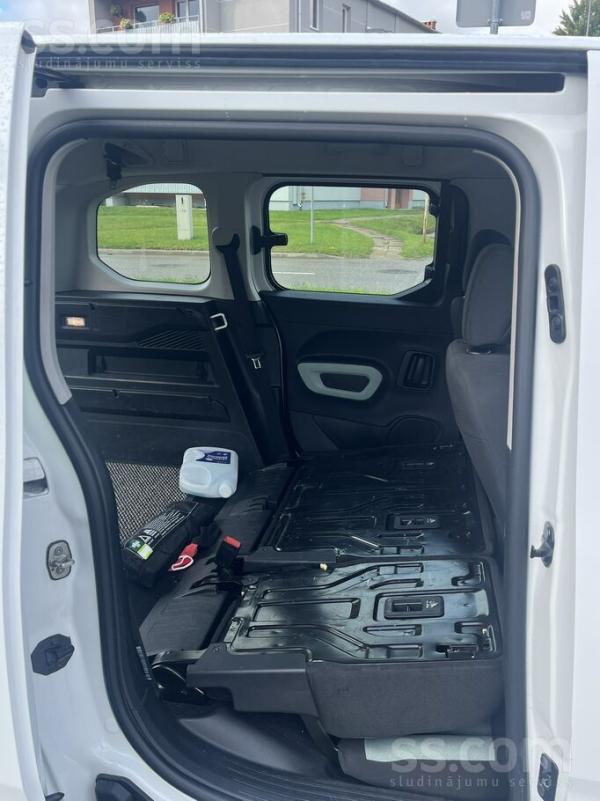 Balts Citroen Berlingo 2020 Valmiera, ar dzinēja tilpumu 1.50 L un nobraukumu 146 tūkst. km par 9500 €, foto 8 vietnē AUTOMOTO.COM.LV