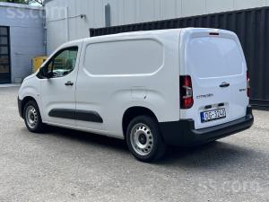 Balts Citroen Berlingo 2025 Rīga, ar dzinēja tilpumu 1.50 L un nobraukumu 7 tūkst. km par 18300 €, foto 4 vietnē AUTOMOTO.COM.LV