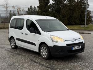 Balts Citroen Berlingo 2008 Tallina, ar dzinēja tilpumu 1.60 L un nobraukumu 435 tūkst. km par 2800 €, foto 3 vietnē AUTOMOTO.COM.LV