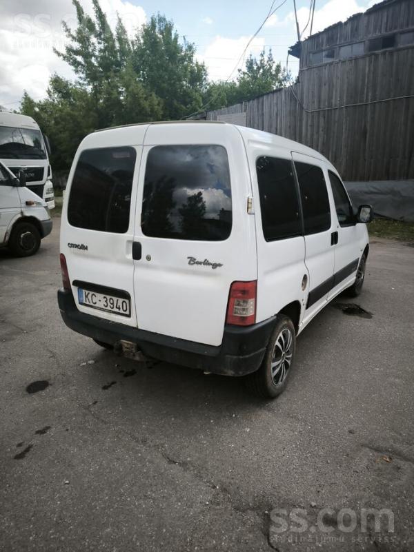 Белый Ситроен Берлинго 2010 в Рига, объемом двигателя 1.60 л и пробегом 290 тыс. км за 950 €, фото 3 на AUTOMOTO.COM.LV