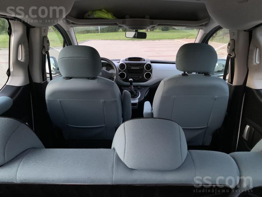 White Citroen Berlingo 2013 in Ogre, with an engine capacity of 1.60 L and mileage of 181 thousand km for 5150 €, photo 10 on AUTOMOTO.COM.LV