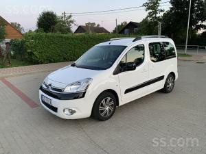 White Citroen Berlingo 2013 in Ogre, with an engine capacity of 1.60 L and mileage of 181 thousand km for 5150 €, photo 13 on AUTOMOTO.COM.LV