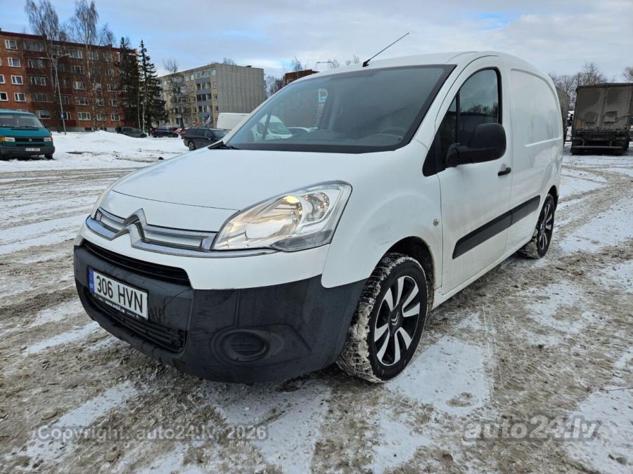 White Citroen Berlingo 2014 in Tartu, with an engine capacity of 1.60 L and mileage of 89 thousand km for 8000 €, photo 3 on AUTOMOTO.COM.LV