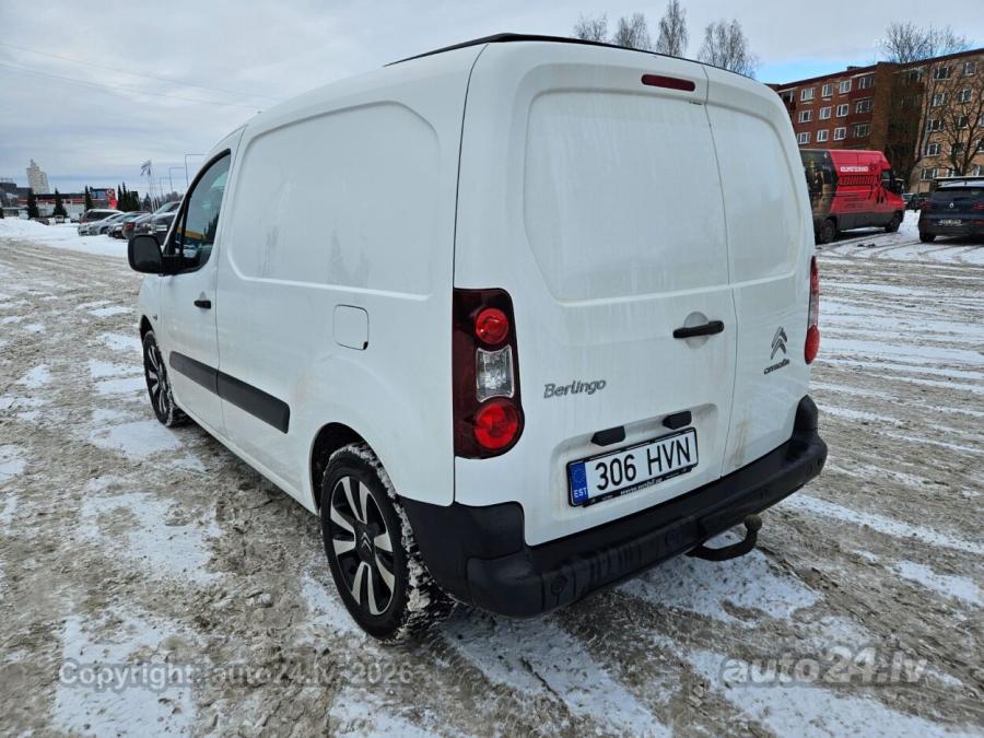 White Citroen Berlingo 2014 in Tartu, with an engine capacity of 1.60 L and mileage of 89 thousand km for 8000 €, photo 5 on AUTOMOTO.COM.LV