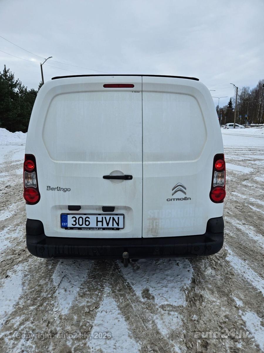 White Citroen Berlingo 2014 in Tartu, with an engine capacity of 1.60 L and mileage of 89 thousand km for 8000 €, photo 6 on AUTOMOTO.COM.LV