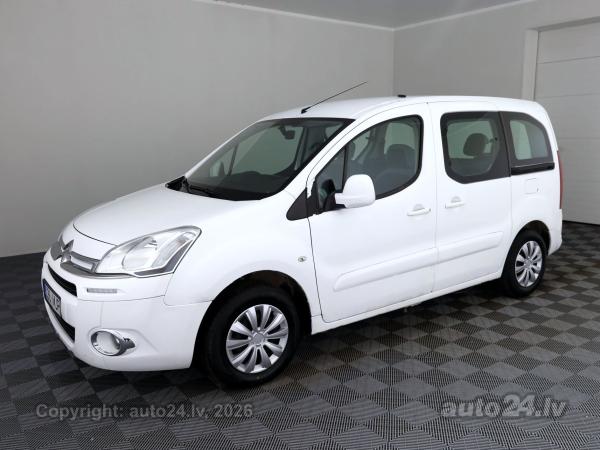 Balts Citroen Berlingo 2014 Tallina, ar dzinēja tilpumu 1.60 L un nobraukumu 217 tūkst. km par 2999 €, foto 2 vietnē AUTOMOTO.COM.LV