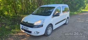 Balts Citroen Berlingo 2014 Tallina, ar dzinēja tilpumu 1.60 L un nobraukumu 6 tūkst. km par 6700 €, foto  vietnē AUTOMOTO.COM.LV
