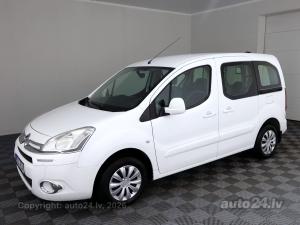 Balts Citroen Berlingo 2014 Tallina, ar dzinēja tilpumu 1.60 L un nobraukumu 163 tūkst. km par 2999 €, foto 3 vietnē AUTOMOTO.COM.LV