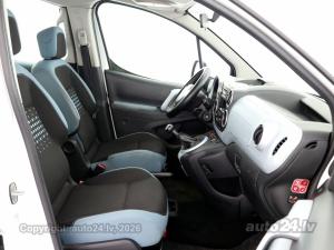 Balts Citroen Berlingo 2014 Tallina, ar dzinēja tilpumu 1.60 L un nobraukumu 163 tūkst. km par 2999 €, foto 7 vietnē AUTOMOTO.COM.LV