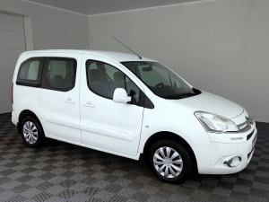 White Citroen Berlingo 2014 in Tallinn, with an engine capacity of 1.60 L and mileage of 163 thousand km for 2999 €, photo 10 on AUTOMOTO.COM.LV