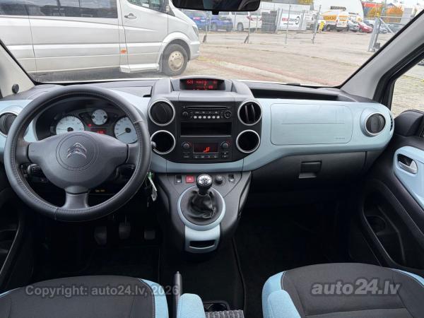 White Citroen Berlingo 2014 in Tallinn, with an engine capacity of 1.60 L and mileage of 138 thousand km for 4700 €, photo 6 on AUTOMOTO.COM.LV