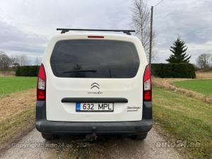 Balts Citroen Berlingo 2015 Tallina, ar dzinēja tilpumu 1.60 L un nobraukumu 289 tūkst. km par 4200 €, foto 4 vietnē AUTOMOTO.COM.LV