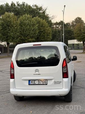 White Citroen Berlingo 2015 in Riga, with an engine capacity of 1.60 L and mileage of 183 thousand km for 4200 €, photo 4 on AUTOMOTO.COM.LV