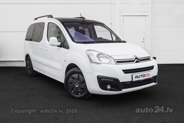 White Citroen Berlingo 2015 in Tallinn, with an engine capacity of 1.60 L and mileage of 199 thousand km for 7999 €, photo 3 on AUTOMOTO.COM.LV