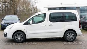 Balts Citroen Berlingo 2017 Tallina, ar dzinēja tilpumu 1.60 L un nobraukumu 164 tūkst. km par 6500 €, foto 9 vietnē AUTOMOTO.COM.LV
