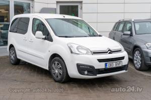 Balts Citroen Berlingo 2017 Tallina, ar dzinēja tilpumu 1.60 L un nobraukumu 164 tūkst. km par 6500 €, foto 29 vietnē AUTOMOTO.COM.LV