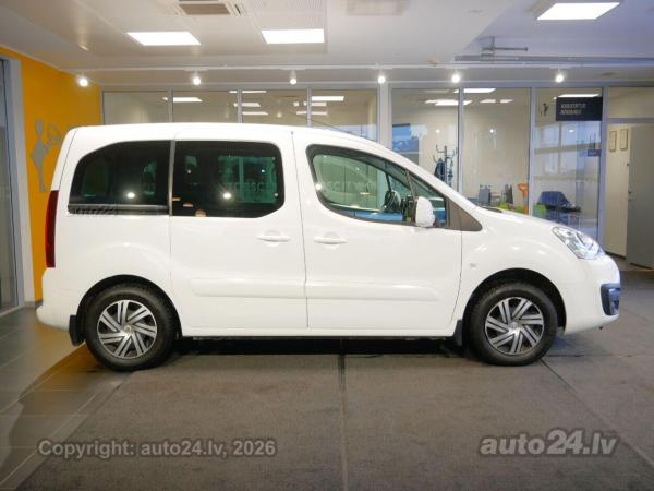 White Citroen Berlingo 2018 in Tallinn, with an engine capacity of 1.20 L and mileage of 115 thousand km for 7500 €, photo 2 on AUTOMOTO.COM.LV