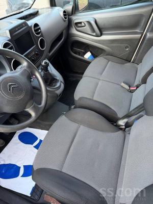 Balts Citroen Berlingo 2018 Rīga, ar dzinēja tilpumu 1.60 L un nobraukumu 418 tūkst. km par 2800 €, foto 12 vietnē AUTOMOTO.COM.LV