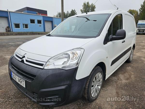 Citroen Berlingo 2018 Tallina vietnÄ Balts Citroen Berlingo 2018 Tallina, ar dzinÄja tilpumu 1.60 L un nobraukumu 192 tÅ«kst. km par 6000 ā¬, foto 1 vietnÄ AUTOMOTO.COM.LV