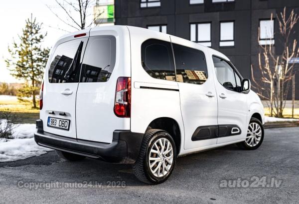Balts Citroen Berlingo 2019 Tallina, ar dzinēja tilpumu 1.50 L un nobraukumu 110 tūkst. km par 9990 €, foto 6 vietnē AUTOMOTO.COM.LV