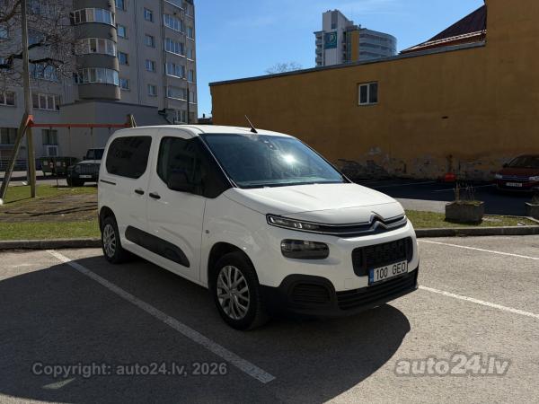 Balts Citroen Berlingo 2019 Tallina, ar dzinēja tilpumu 1.20 L un nobraukumu 132 tūkst. km par 9100 €, foto 7 vietnē AUTOMOTO.COM.LV