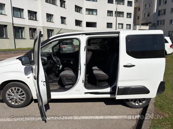 Balts Citroen Berlingo 2019 Tallina, ar dzinēja tilpumu 1.20 L un nobraukumu 132 tūkst. km par 9100 €, foto 9 vietnē AUTOMOTO.COM.LV