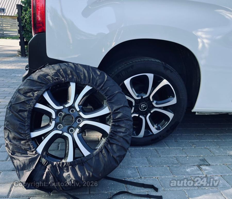 Balts Citroen Berlingo 2019 Narva, ar dzinēja tilpumu 1.50 L un nobraukumu 103 tūkst. km par 15590 €, foto 11 vietnē AUTOMOTO.COM.LV