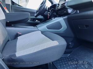 Balts Citroen Berlingo 2019 Narva, ar dzinēja tilpumu 1.50 L un nobraukumu 103 tūkst. km par 15590 €, foto 12 vietnē AUTOMOTO.COM.LV