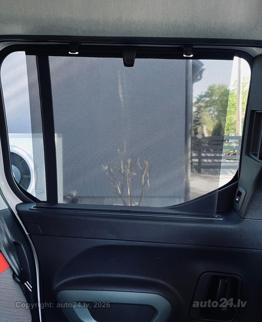 Balts Citroen Berlingo 2019 Narva, ar dzinēja tilpumu 1.50 L un nobraukumu 103 tūkst. km par 15590 €, foto 13 vietnē AUTOMOTO.COM.LV