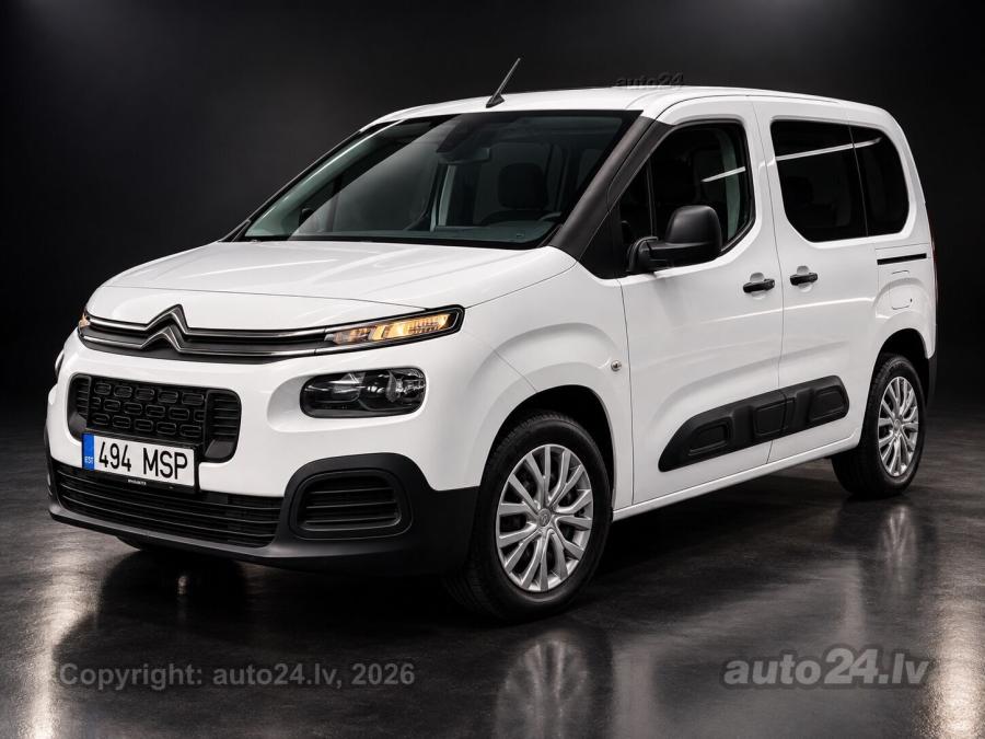 Balts Citroen Berlingo 2019 Tallina, ar dzinēja tilpumu 1.20 L un nobraukumu 134 tūkst. km par 8300 €, foto 1 vietnē AUTOMOTO.COM.LV