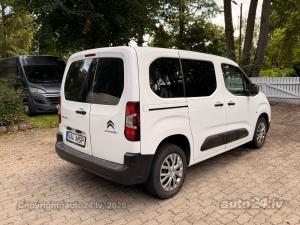 Balts Citroen Berlingo 2019 Tallina, ar dzinēja tilpumu 1.20 L un nobraukumu 134 tūkst. km par 8300 €, foto 6 vietnē AUTOMOTO.COM.LV