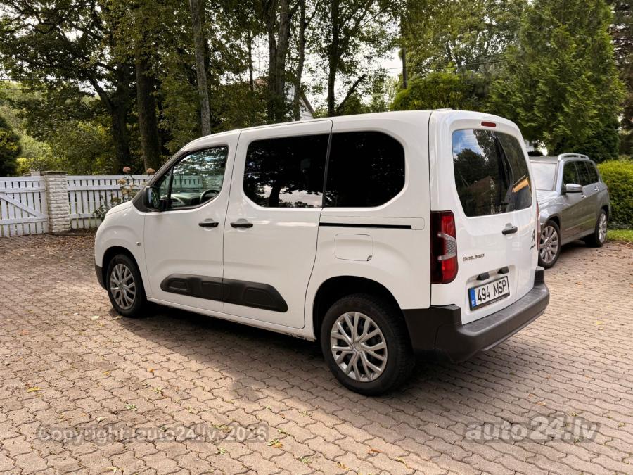 Balts Citroen Berlingo 2019 Tallina, ar dzinēja tilpumu 1.20 L un nobraukumu 134 tūkst. km par 8300 €, foto 8 vietnē AUTOMOTO.COM.LV