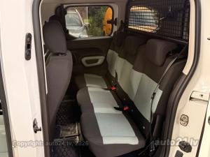 Balts Citroen Berlingo 2019 Tallina, ar dzinēja tilpumu 1.20 L un nobraukumu 134 tūkst. km par 8300 €, foto 11 vietnē AUTOMOTO.COM.LV