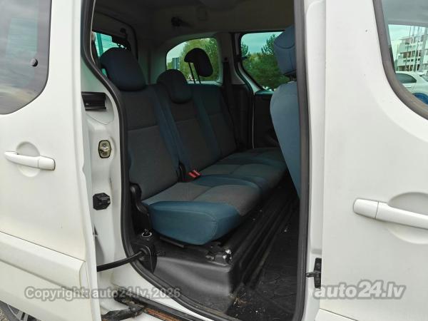 Balts Citroen Berlingo 2019 Tartu, ar dzinēja tilpumu 1.60 L un nobraukumu 197 tūkst. km par 5950 €, foto 9 vietnē AUTOMOTO.COM.LV