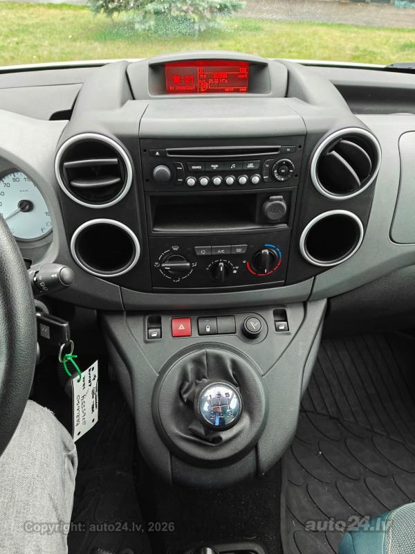 Balts Citroen Berlingo 2019 Tartu, ar dzinēja tilpumu 1.60 L un nobraukumu 197 tūkst. km par 5950 €, foto 10 vietnē AUTOMOTO.COM.LV