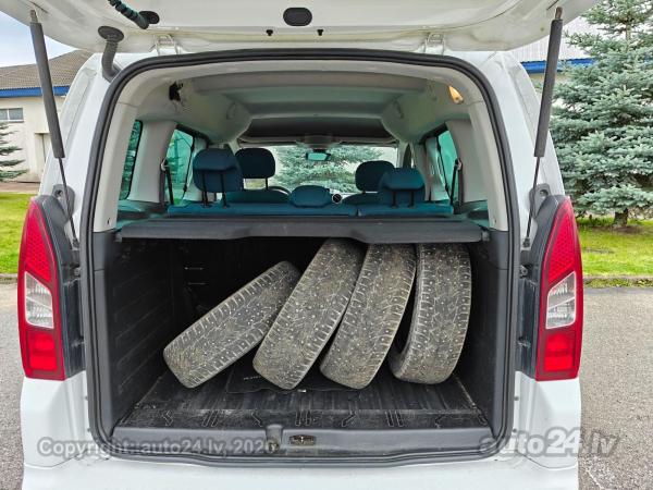 Balts Citroen Berlingo 2019 Tartu, ar dzinēja tilpumu 1.60 L un nobraukumu 197 tūkst. km par 5950 €, foto 11 vietnē AUTOMOTO.COM.LV