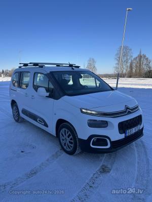 White Citroen Berlingo 2020 in Tallinn, with an engine capacity of 1.20 L and mileage of 80 thousand km for 11500 €, photo 3 on AUTOMOTO.COM.LV