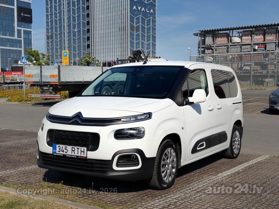 Balts Citroen Berlingo 2020 Tallina, ar dzinēja tilpumu 1.50 L un nobraukumu 122 tūkst. km par 11900 €, foto 1 vietnē AUTOMOTO.COM.LV
