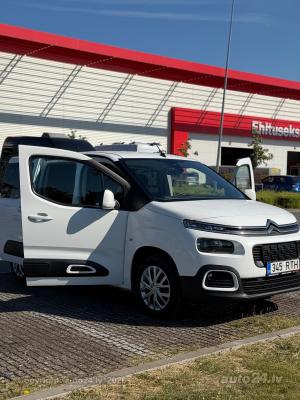 Balts Citroen Berlingo 2020 Tallina, ar dzinēja tilpumu 1.50 L un nobraukumu 122 tūkst. km par 11900 €, foto 4 vietnē AUTOMOTO.COM.LV
