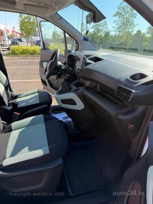 Balts Citroen Berlingo 2020 Tallina, ar dzinēja tilpumu 1.50 L un nobraukumu 122 tūkst. km par 11900 €, foto 9 vietnē AUTOMOTO.COM.LV